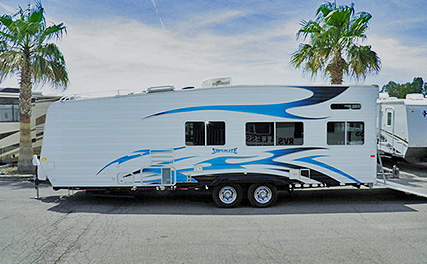 RV rental online | Book RVs and trailers worldwide - Campanda.com