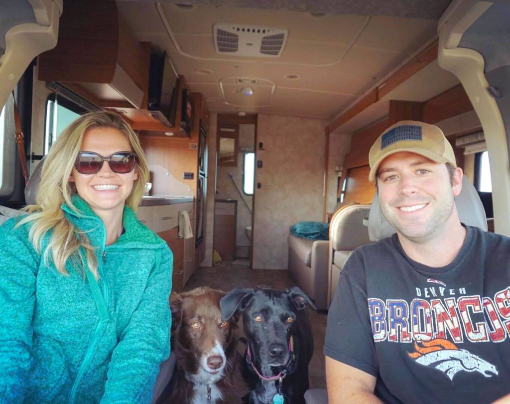 How To Make Friends While RVing | Campanda Magazine